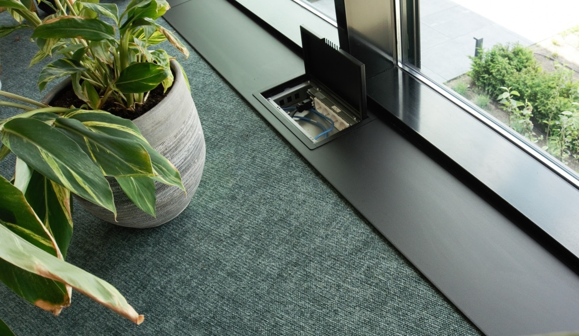 OCS vloerdozen voor een toekomstbestendig kantoor - Oosterberg